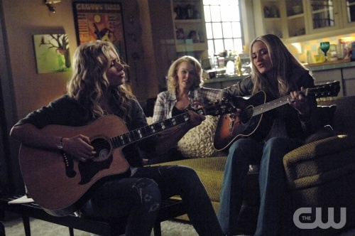 (The CW's) Hellcats | Page 6 | the Fashion Spot